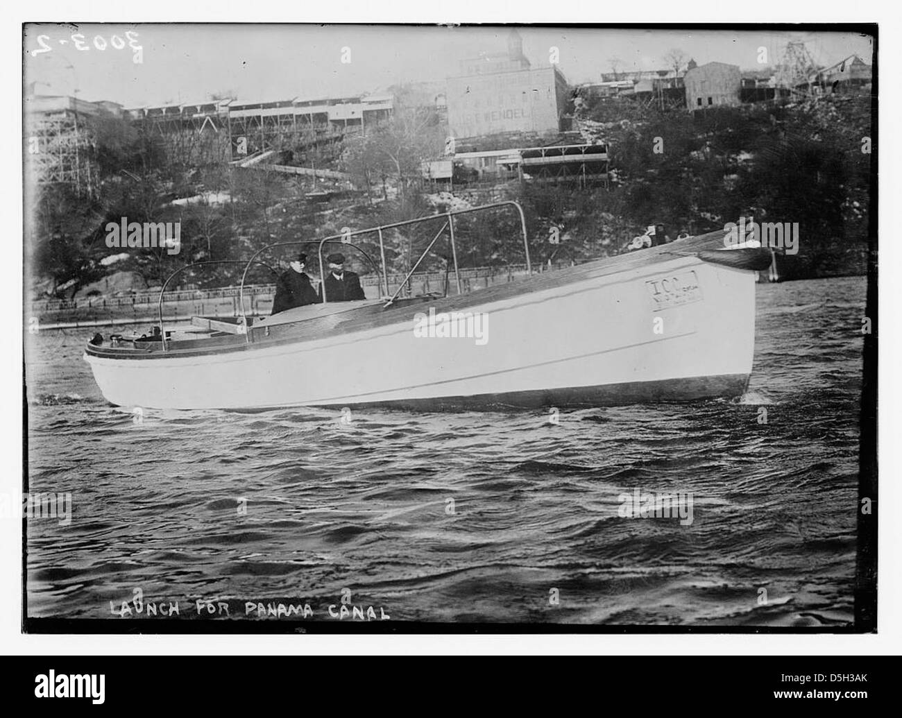 The launch of the Panama Canal project is depicted, focusing on the ...