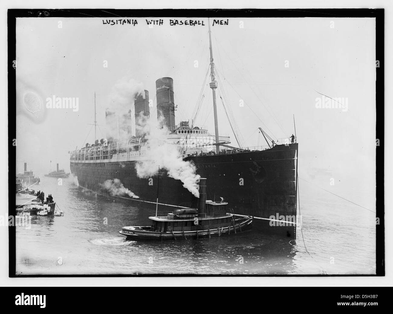 Rms lusitania ocean liner shown hi-res stock photography and images - Alamy