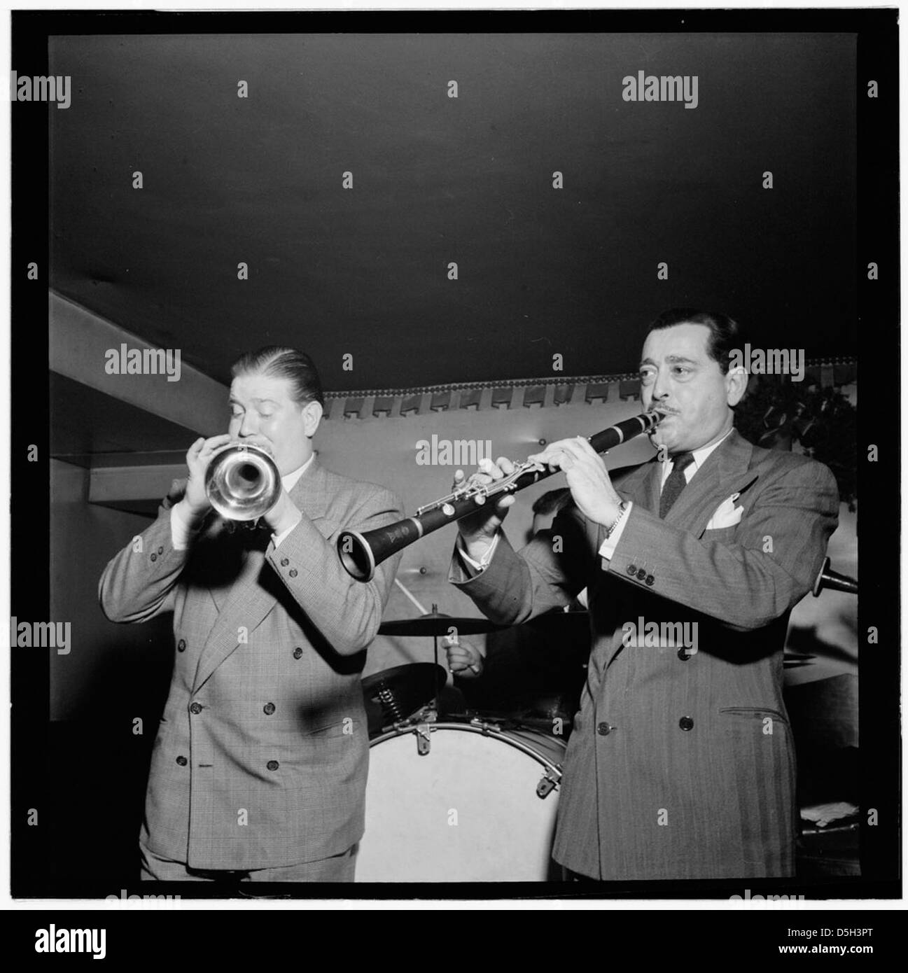 A 1946 portrait of jazz musicians Tony Parenti and Wild Bill Davison at ...