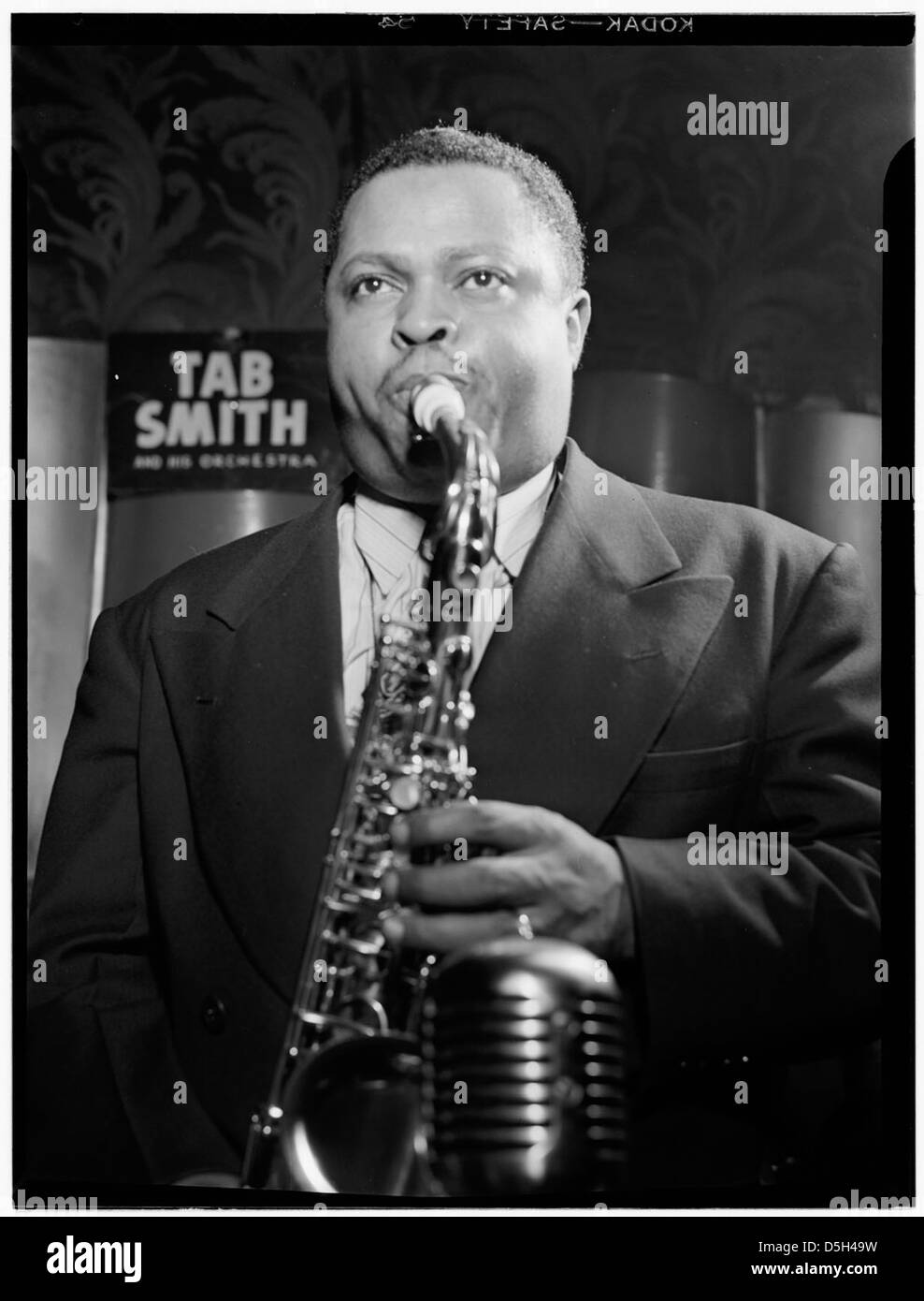 Smith tab hi-res stock photography and images - Alamy