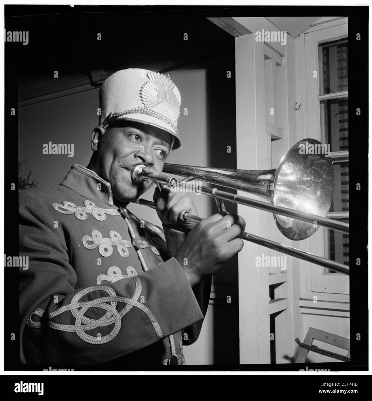 1947 square Black and White Stock Photos & Images - Alamy