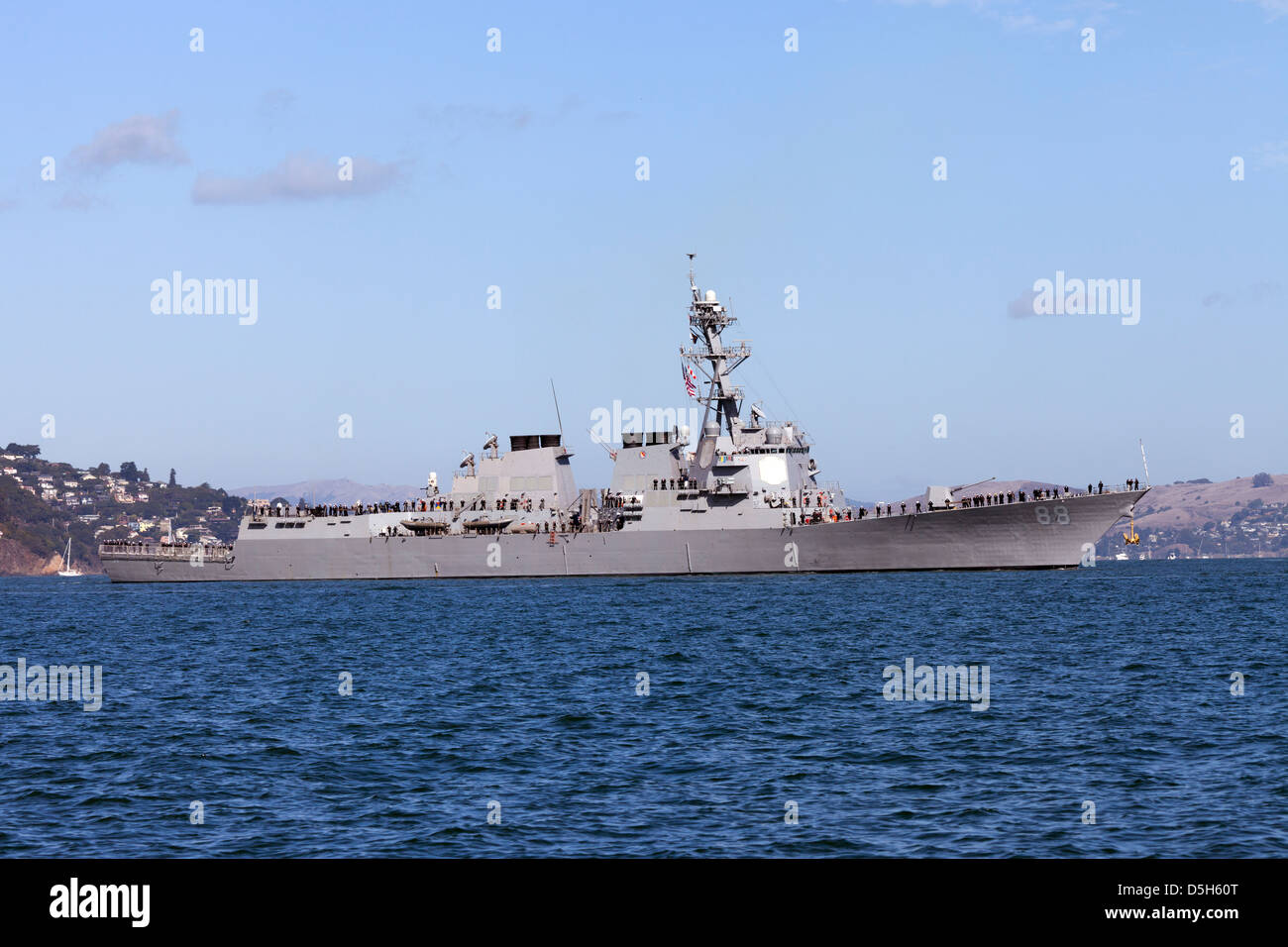 The Arleigh Burke class desroyer USS Preble (DDG-88)on San Francisco ...