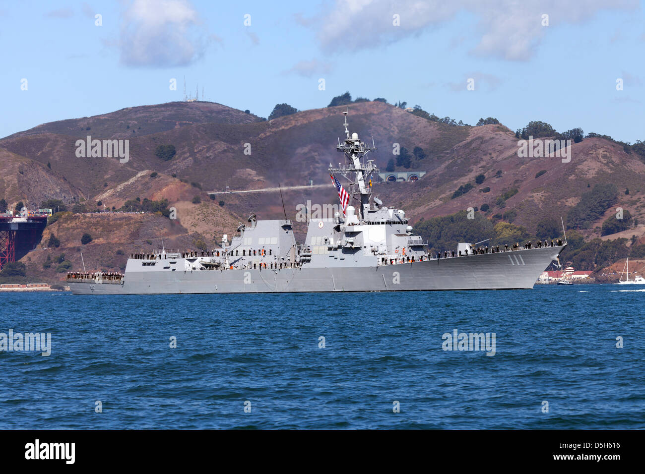 Spruance class destroyer hi-res stock photography and images - Alamy