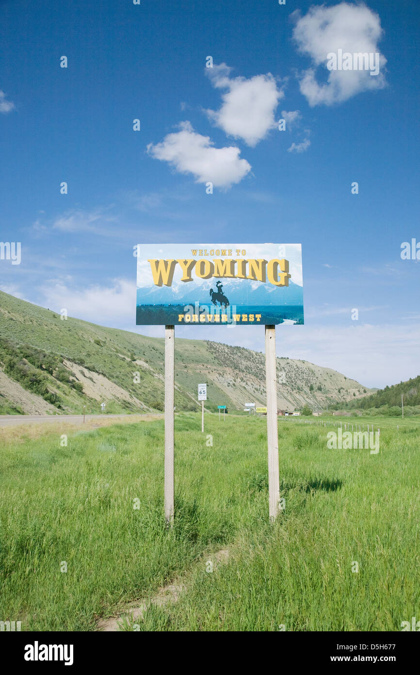 Welcome to wyoming sign hi-res stock photography and images - Alamy