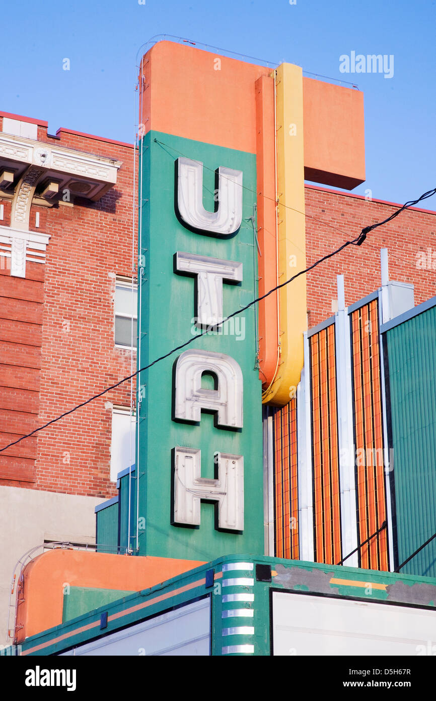 Marquee sign detail hi-res stock photography and images - Alamy