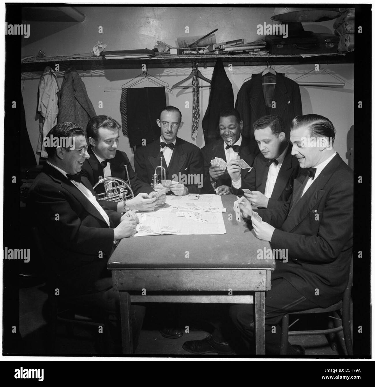 Orchestra pit broadway hi-res stock photography and images - Alamy