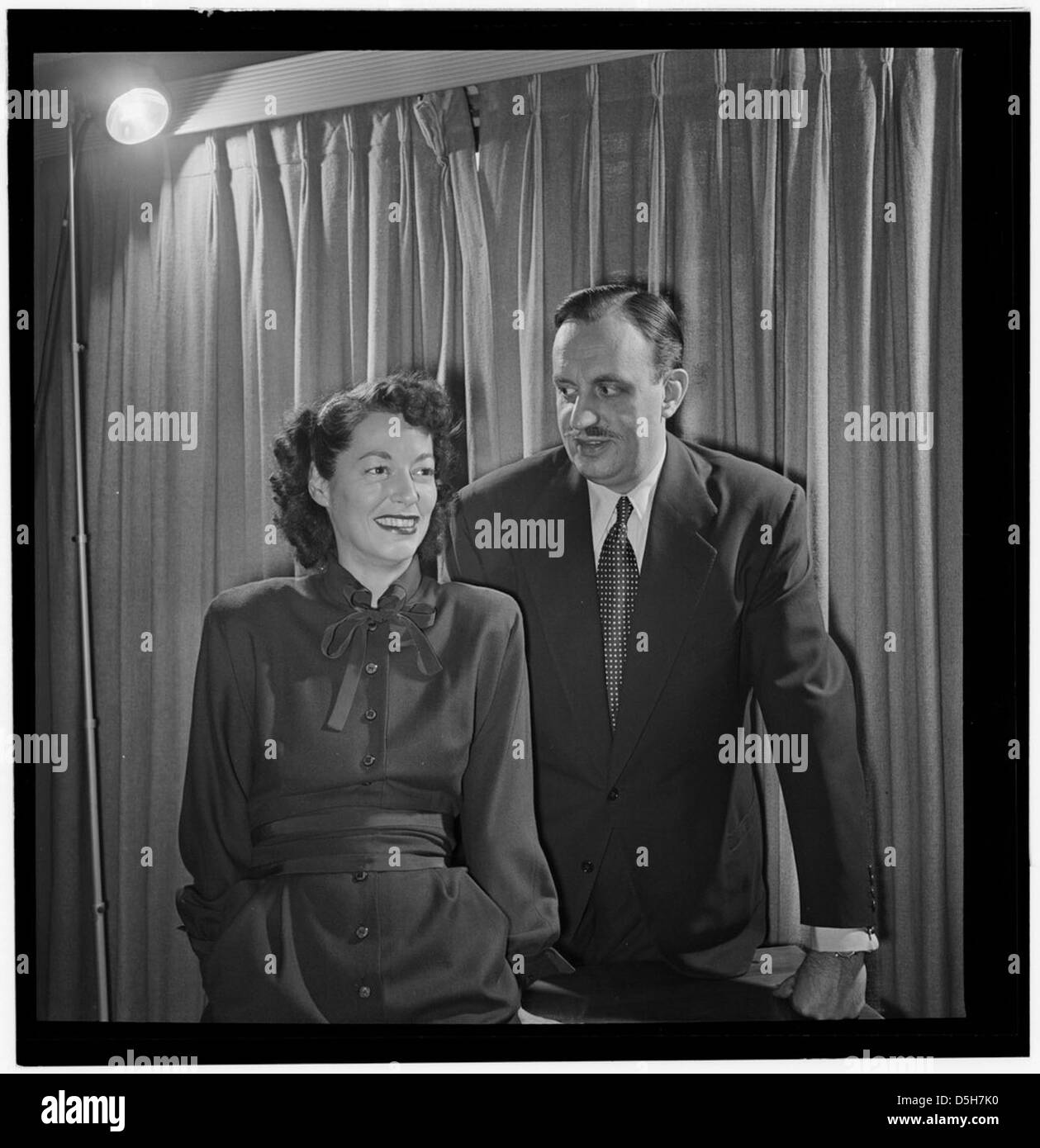 [Portrait of Brick Fleagle and Mrs. Brick Fleagle, New York, N.Y ...