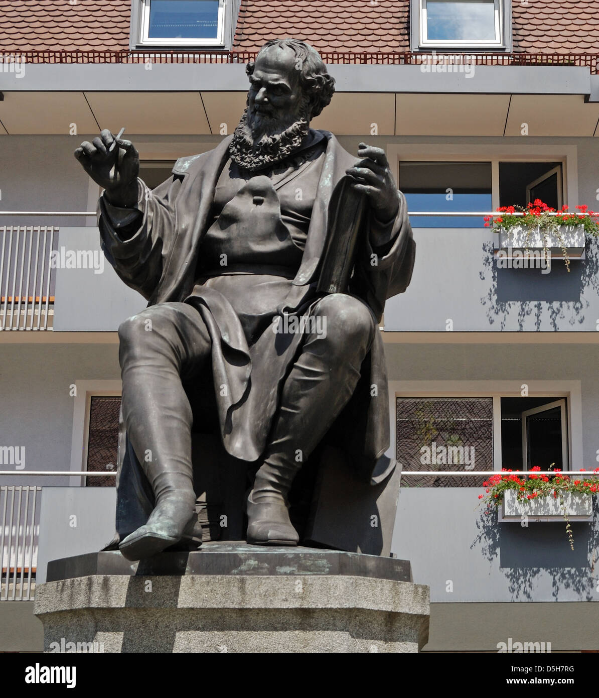 The Hanz Sachs memorial statue (poet and playwright), Nuremberg ...
