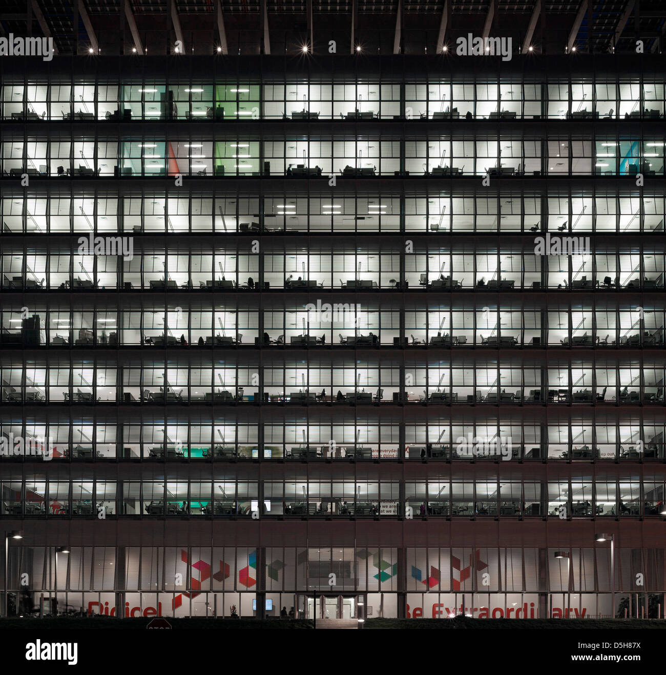 Digicel Caribbean Headquarters, Kingston, Jamaica. Architect: de Blacam ...