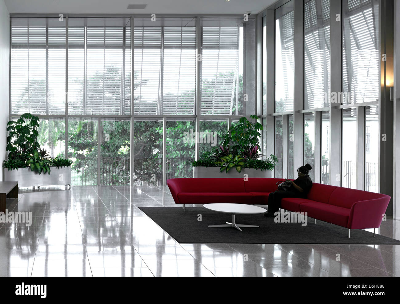 Digicel hi-res stock photography and images - Alamy