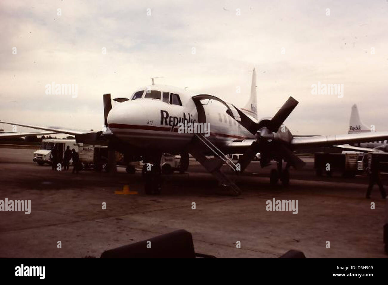 Convair aeroplane hi-res stock photography and images - Alamy
