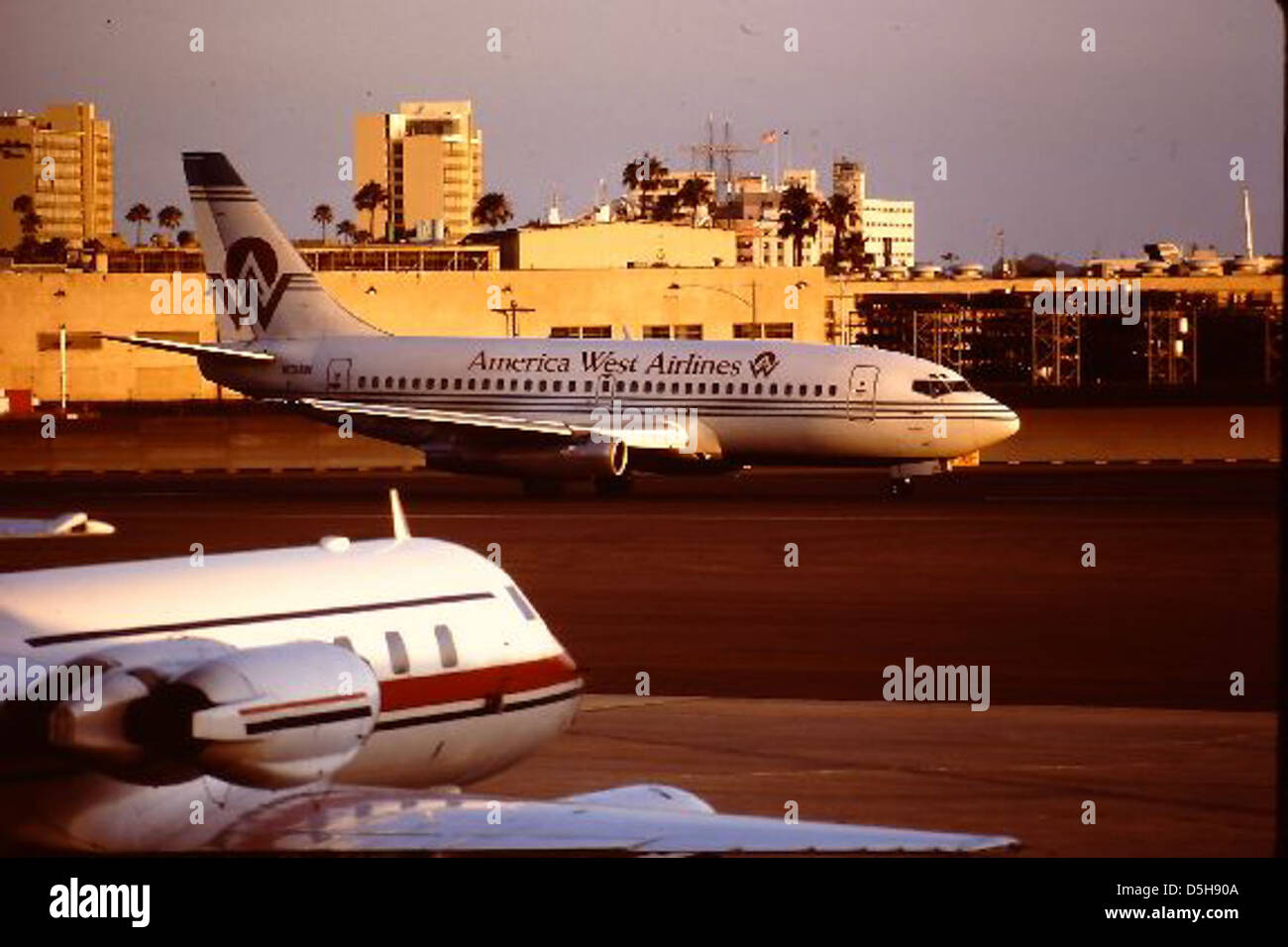 Lockheed jetstar hi-res stock photography and images - Alamy