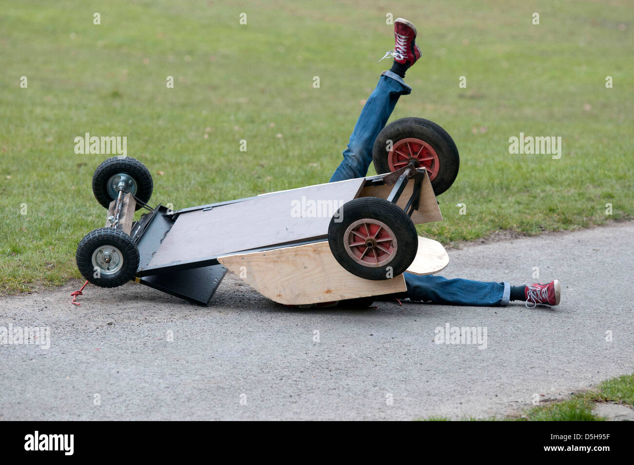 Soap box racing in swansea hi-res stock photography and images - Alamy