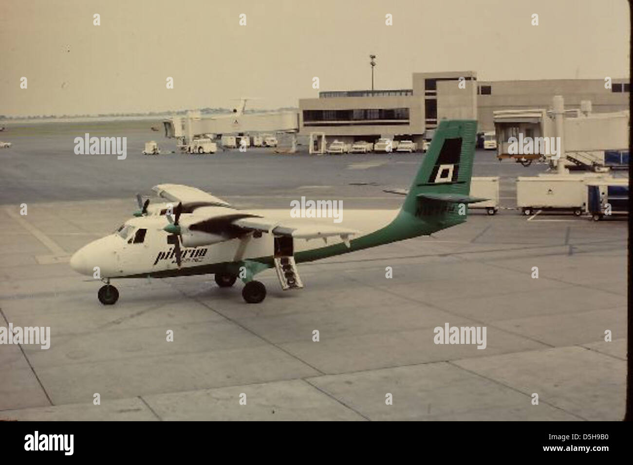 The De Havilland DHC-6 Twin Otter, registered N127PM, is a versatile ...