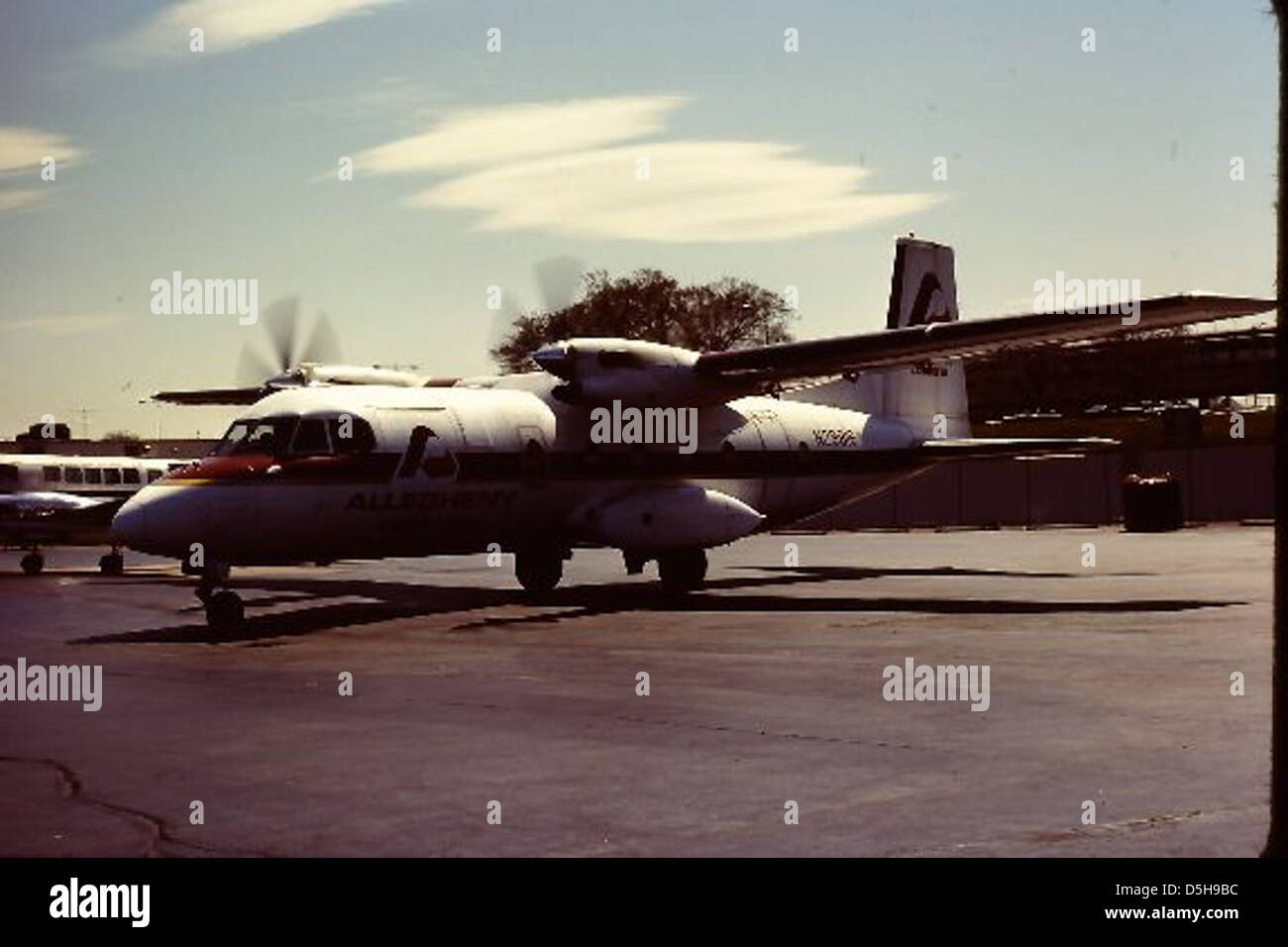 298 civilian hi-res stock photography and images - Alamy