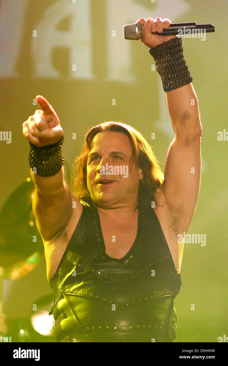 Manowar (band) hi-res stock photography and images - Alamy
