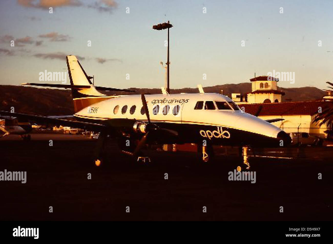 The Handley Page HP-137 Jetstream N5VH is featured in this image. A key ...