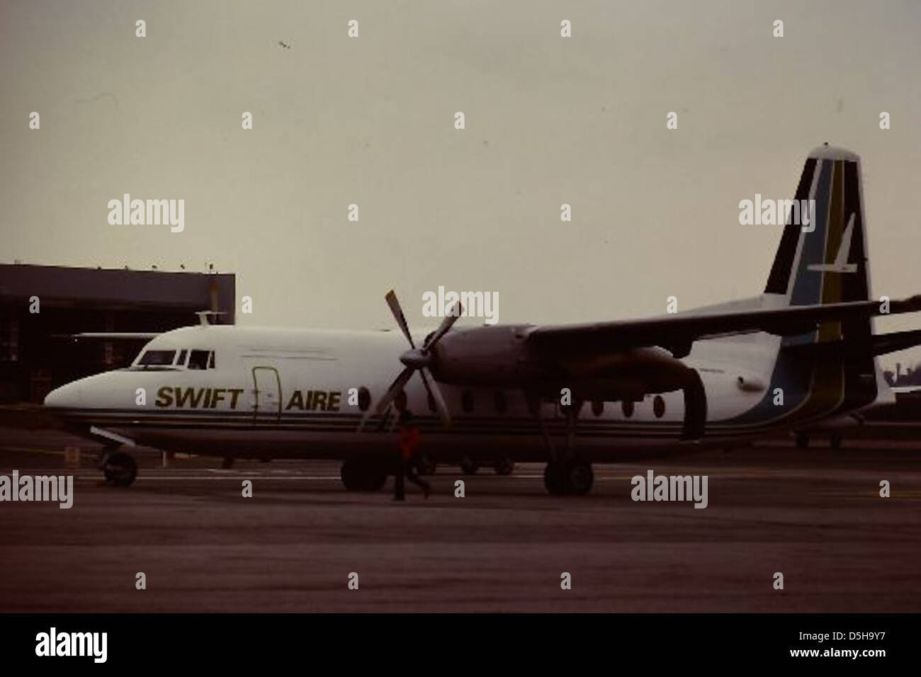 Fokker f 27 600 hi-res stock photography and images - Alamy