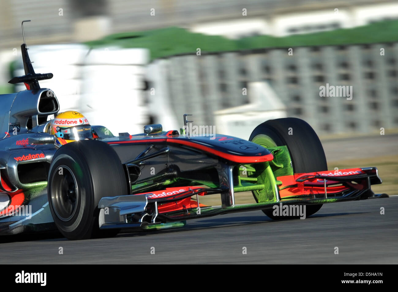 Lewis hamilton 2010 bahrain hi-res stock photography and images - Alamy