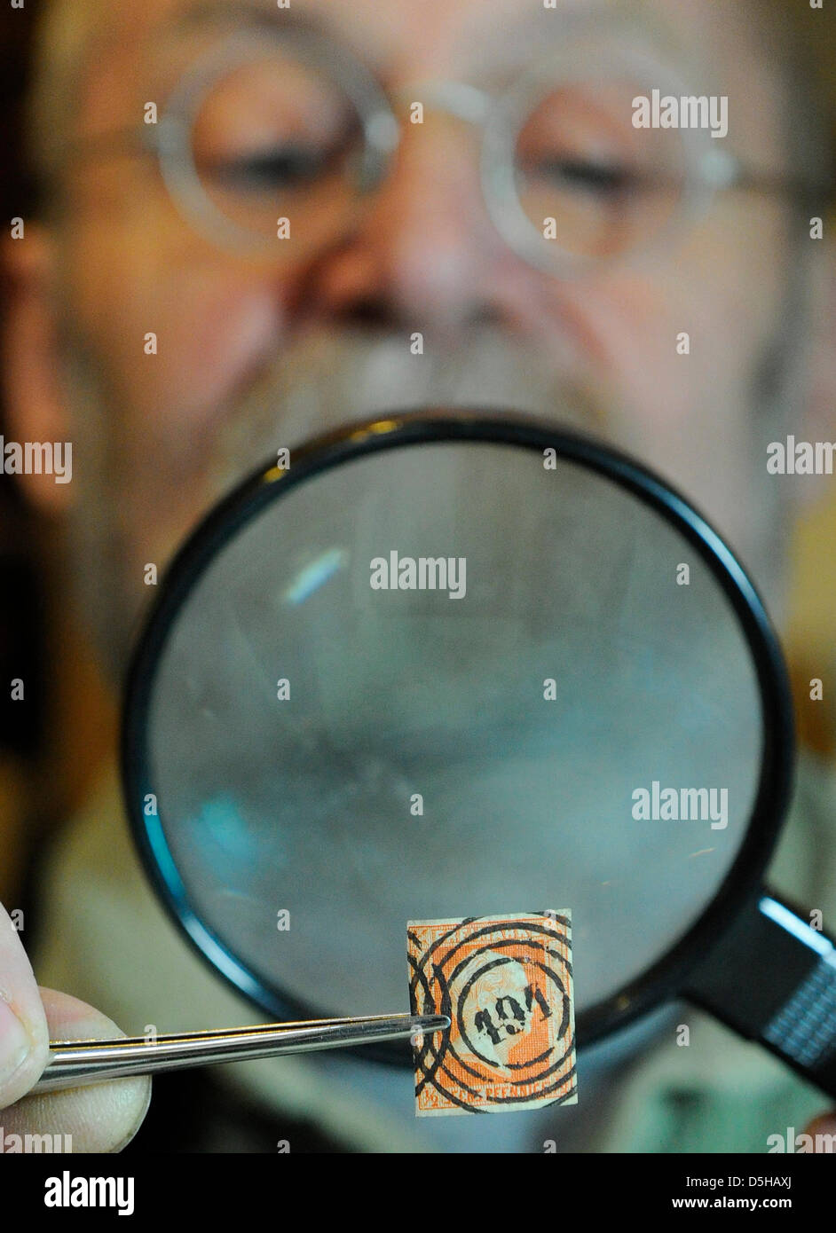 Sworn expert for post stamps, Norbert Mankiewicz, takes a look at the ...