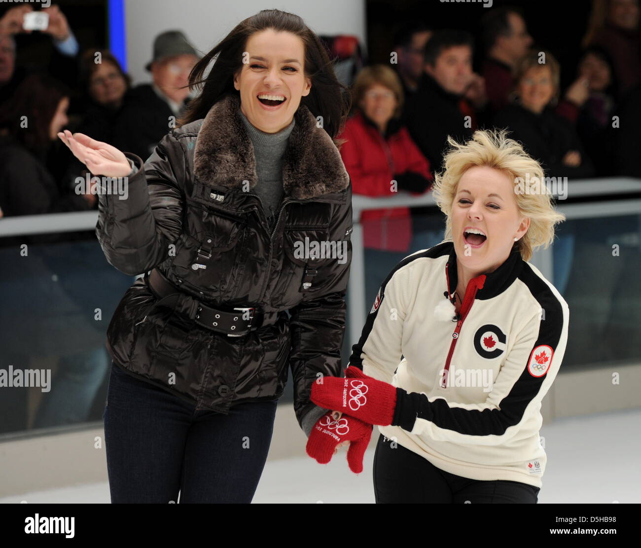 1988 Calgary Olympic champion Katarina Witt (L) of Germany and 1988 ...