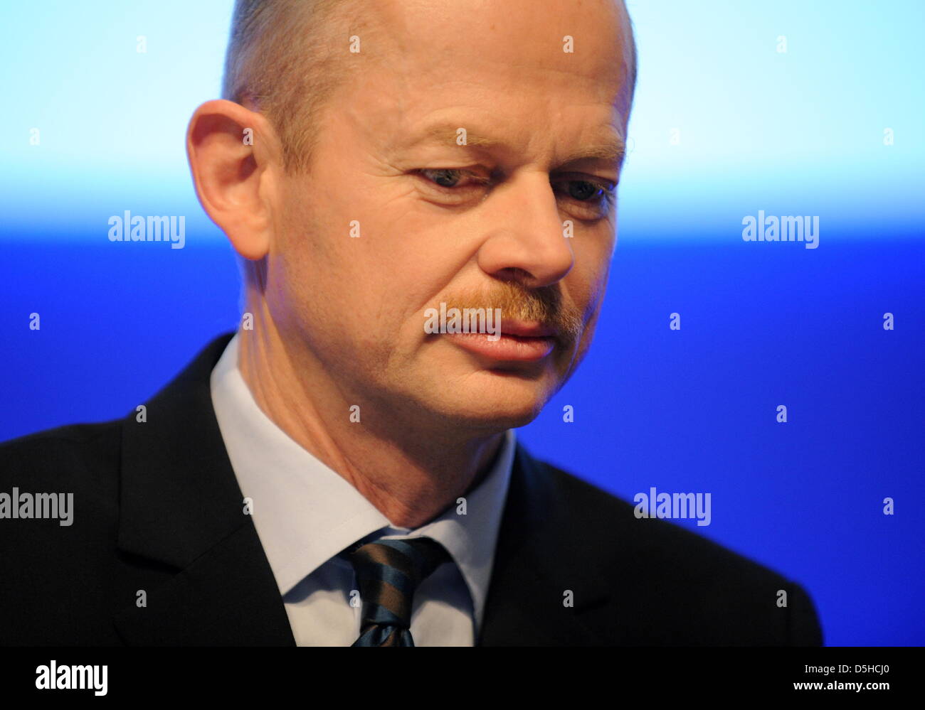 Der Infineon-Vorstandsvorsitzende, Peter Bauer, kommt am Donnerstag (11 ...