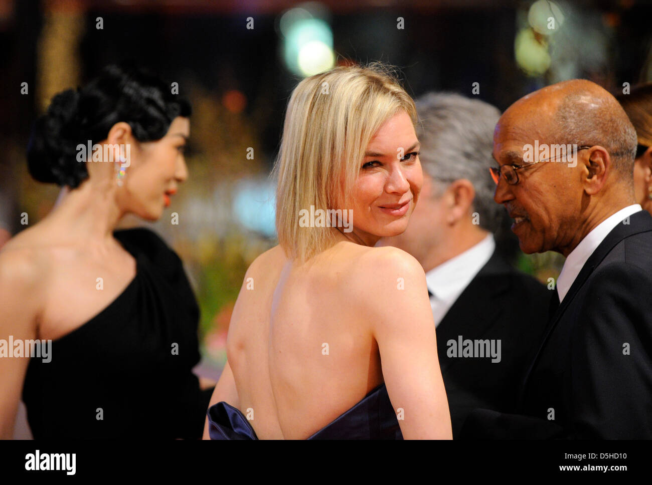 US actress Renee Zellweger (C) attends the premiere of the film "Tuan ...
