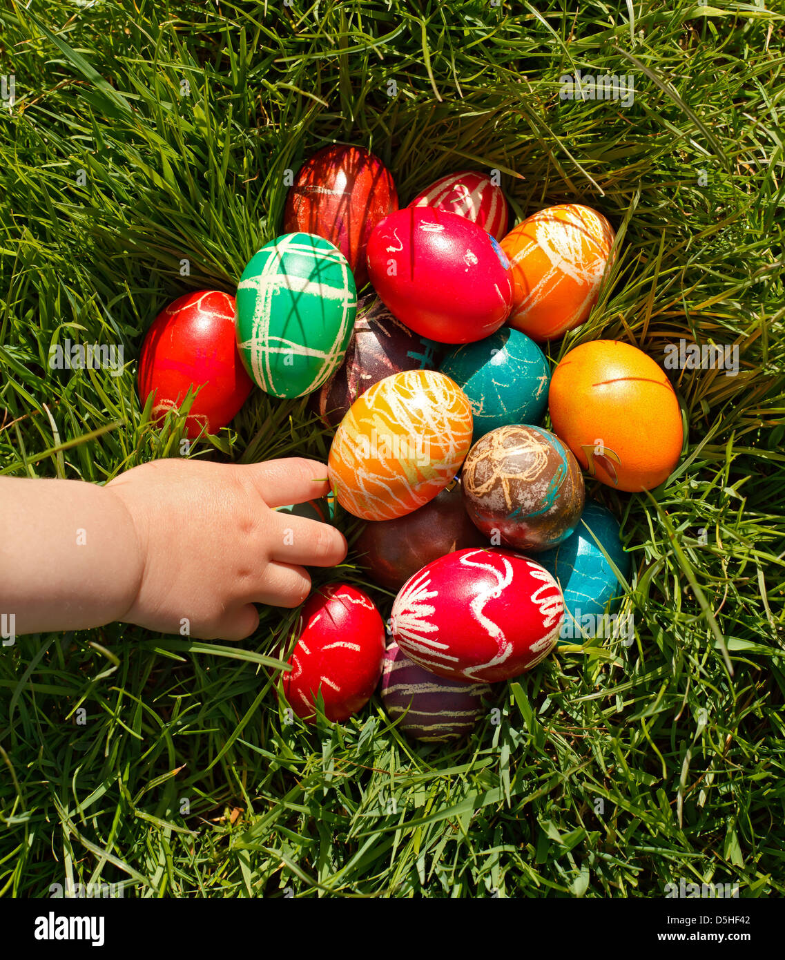 Hand take egg hi-res stock photography and images - Alamy