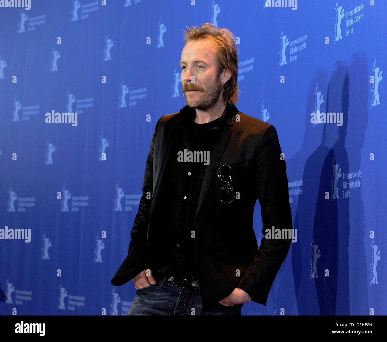 British actor Rhys Ifans attends the photocall for the film 'Greenberg ...