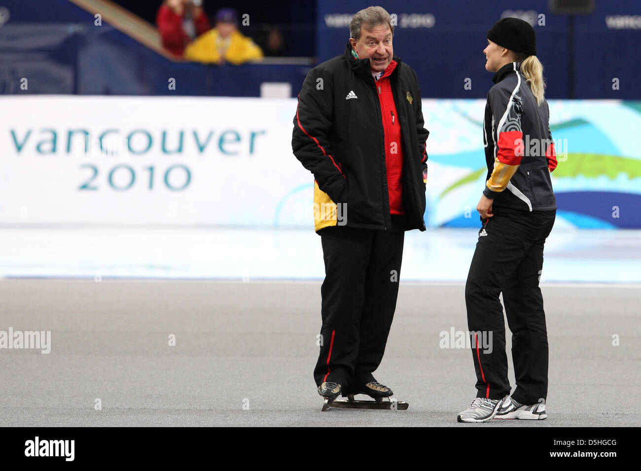 Stephanie Beckert of Germany talks to her coach Stephan Gneupel (L ...