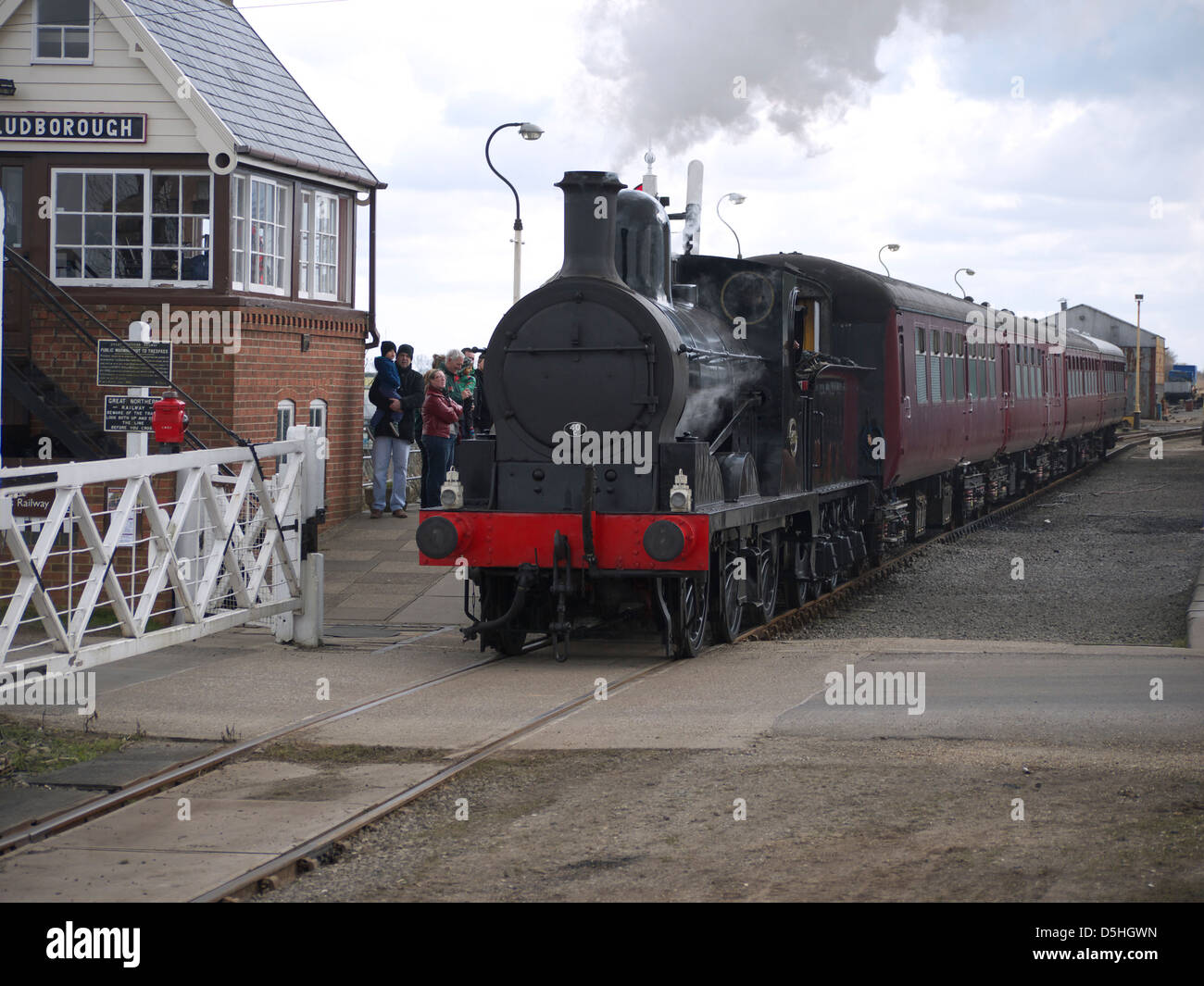 Steam loco and vintage BR Mk 1 coaches leaving Ludborough station for ...