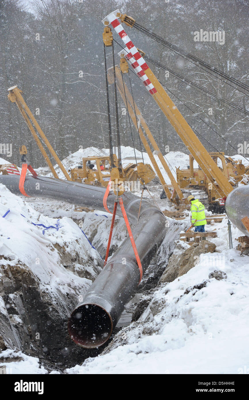 Laying natural gas pipeline in hi-res stock photography and images - Alamy