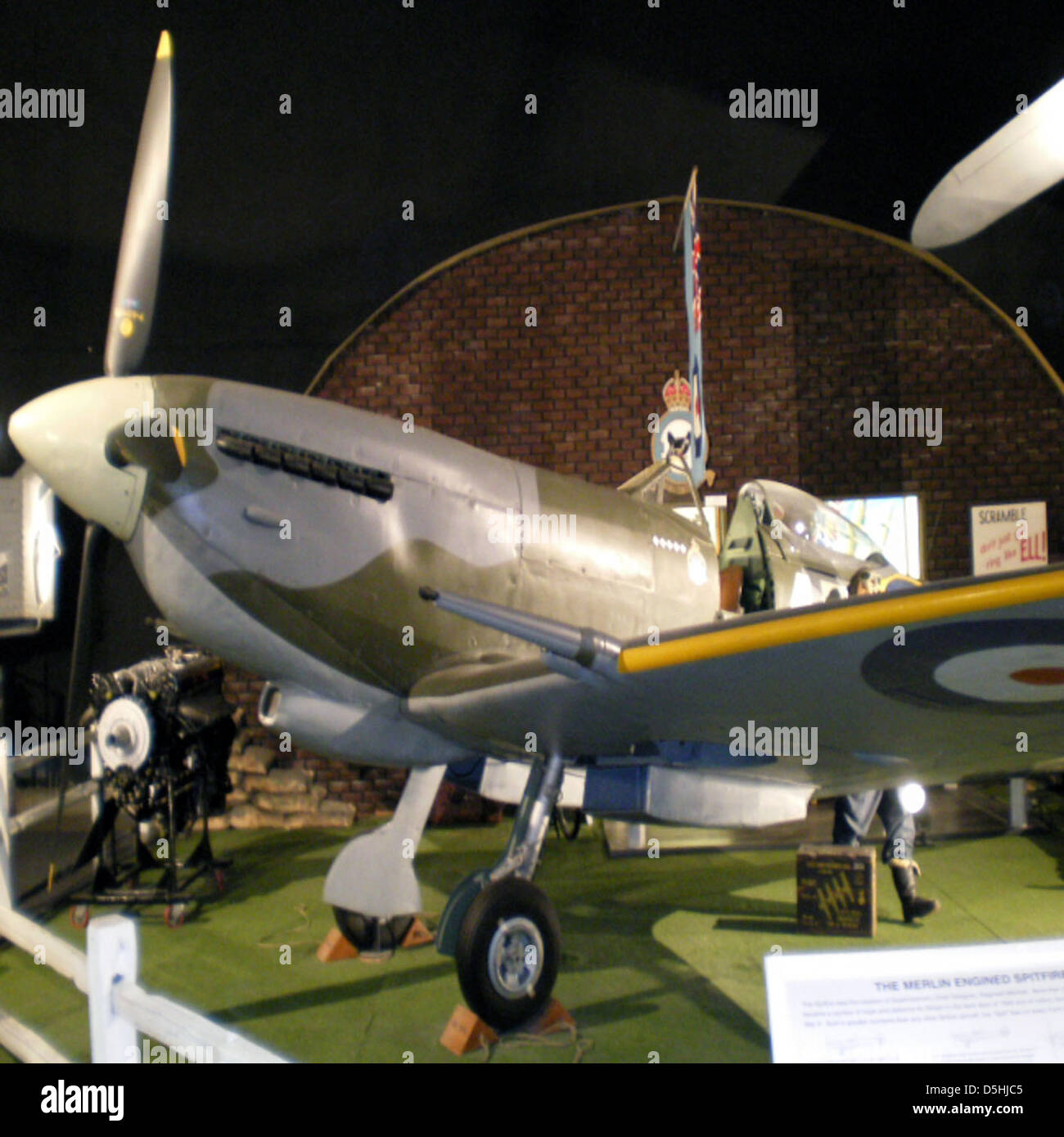 F48a Supermarine Spitfire XVI Stock Photo - Alamy