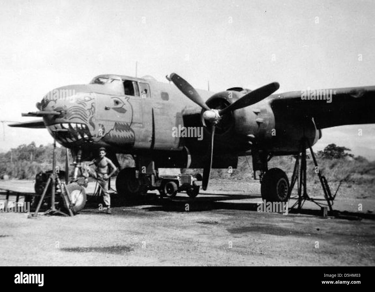 B 25 pilot hi-res stock photography and images - Alamy