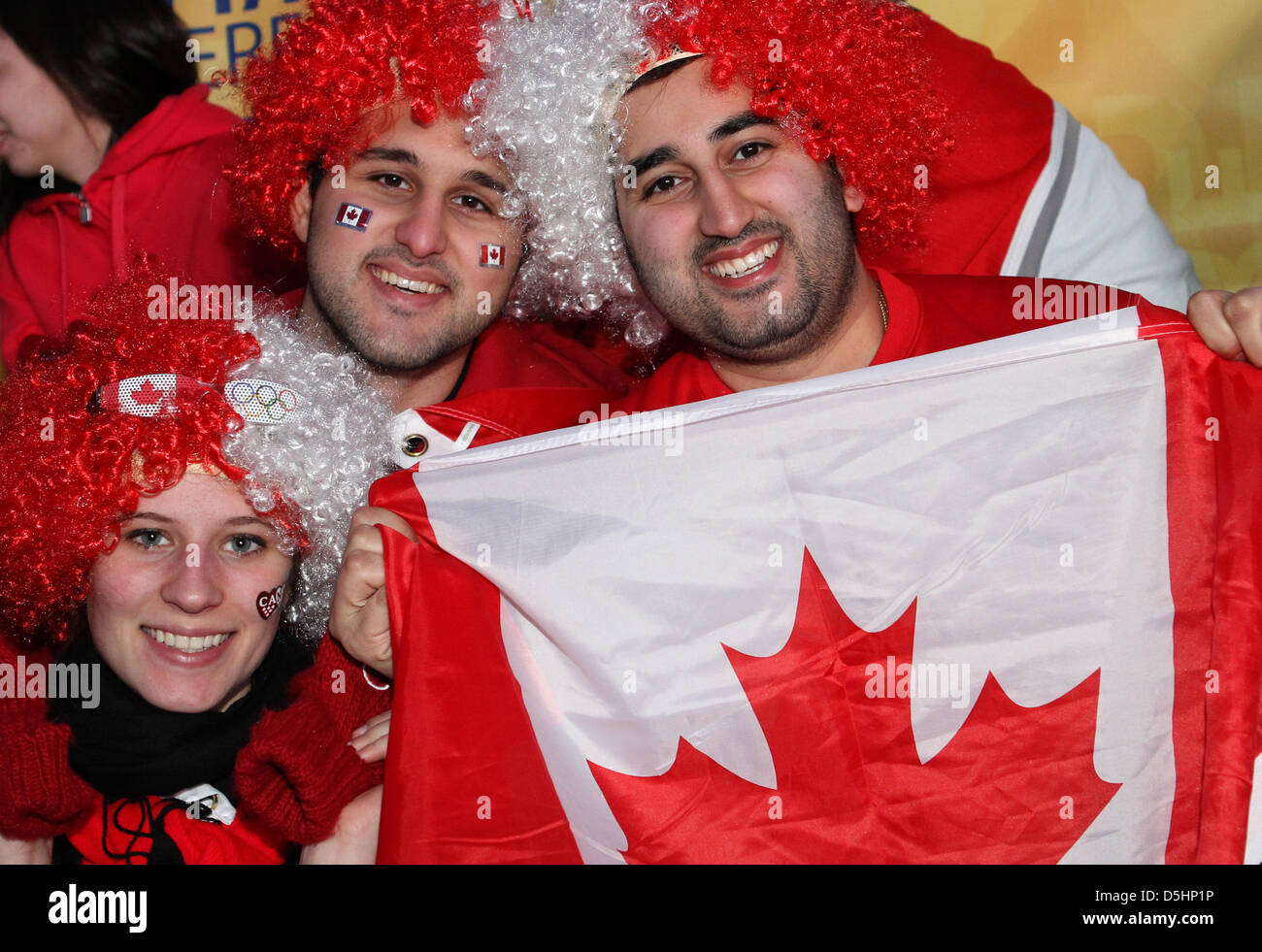 Canada ice hockey supporter hi-res stock photography and images - Alamy