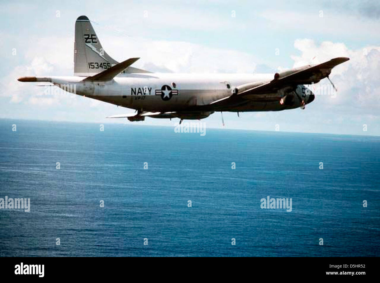 Lockheed p 3b orion hi-res stock photography and images - Alamy