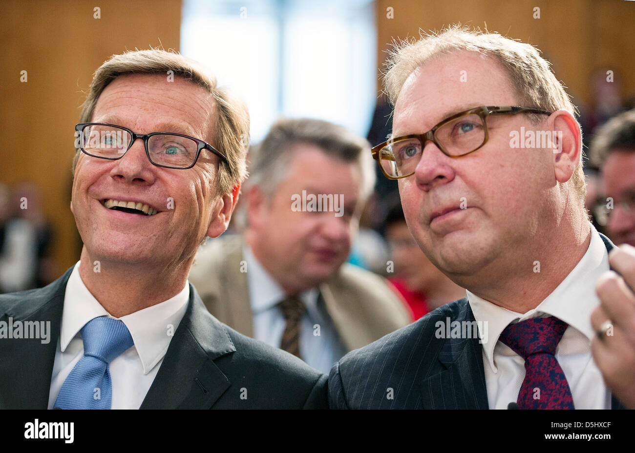 German Foreign Minister Guido Westerwelle (L) and chairman of the ...