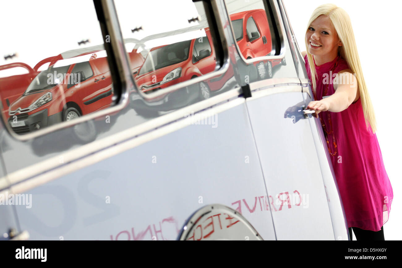 Citroen bus hi-res stock photography and images - Alamy