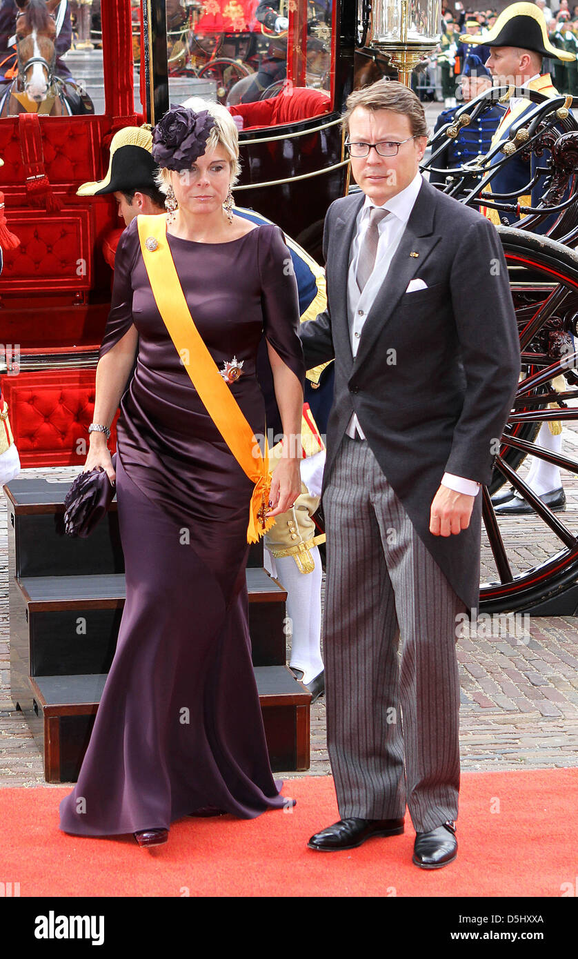 Dutch Prince Constantijn (R) and Princess Laurentien arrive at the ...