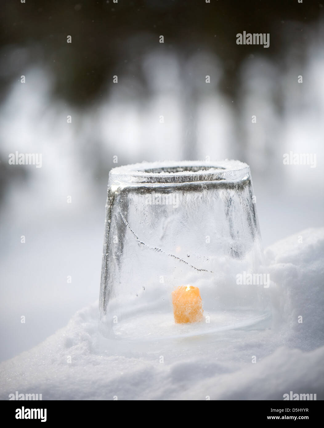 Candle ice hi-res stock photography and images - Alamy