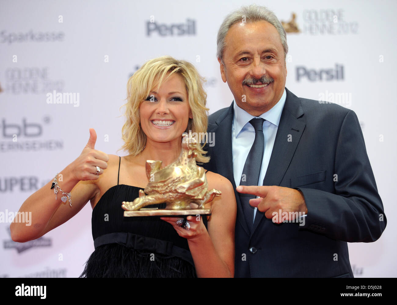 German singer helene fischer poses hi-res stock photography and images ...