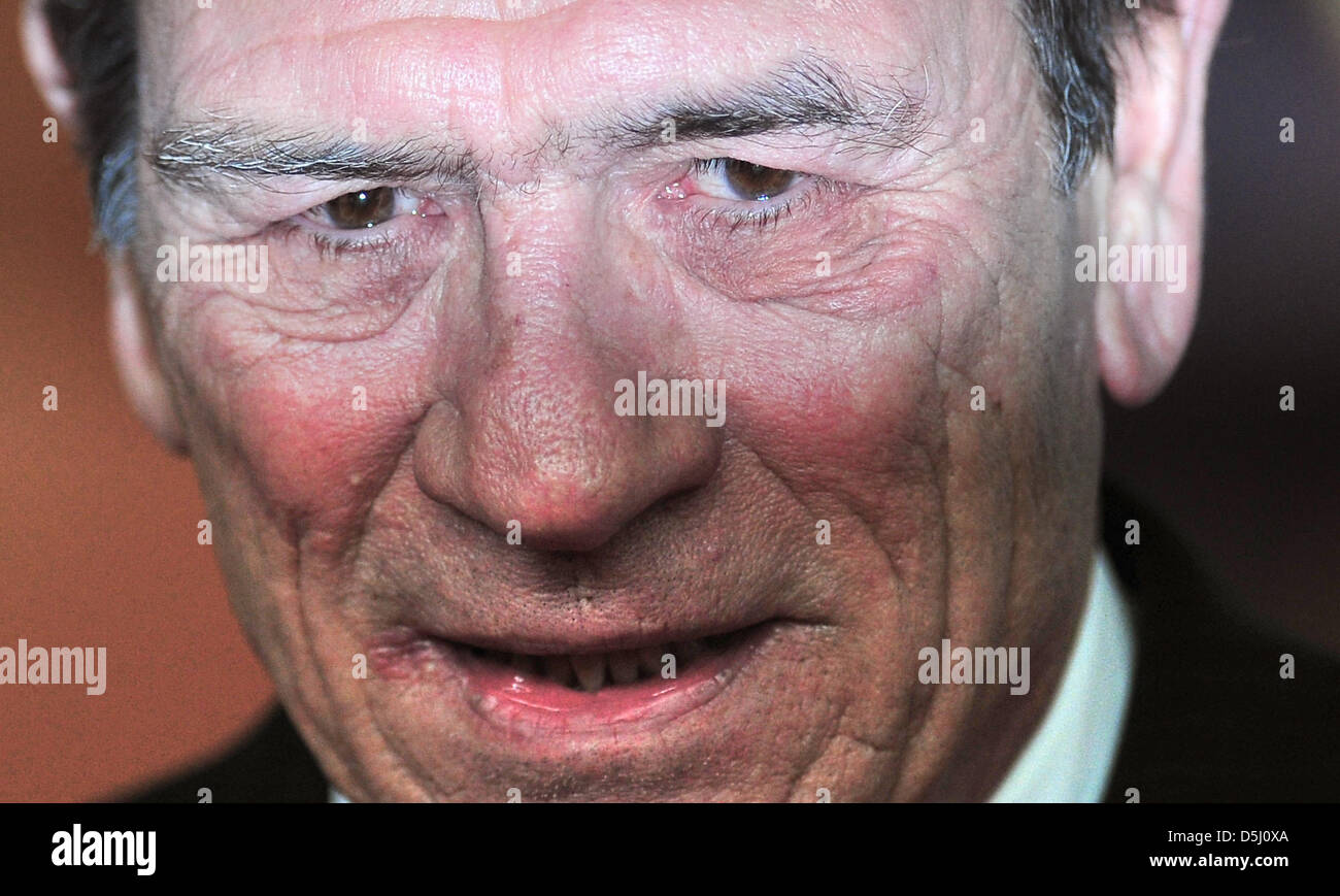 Actor and Academy Award winner Tommy Lee Jones poses for the camera at ...