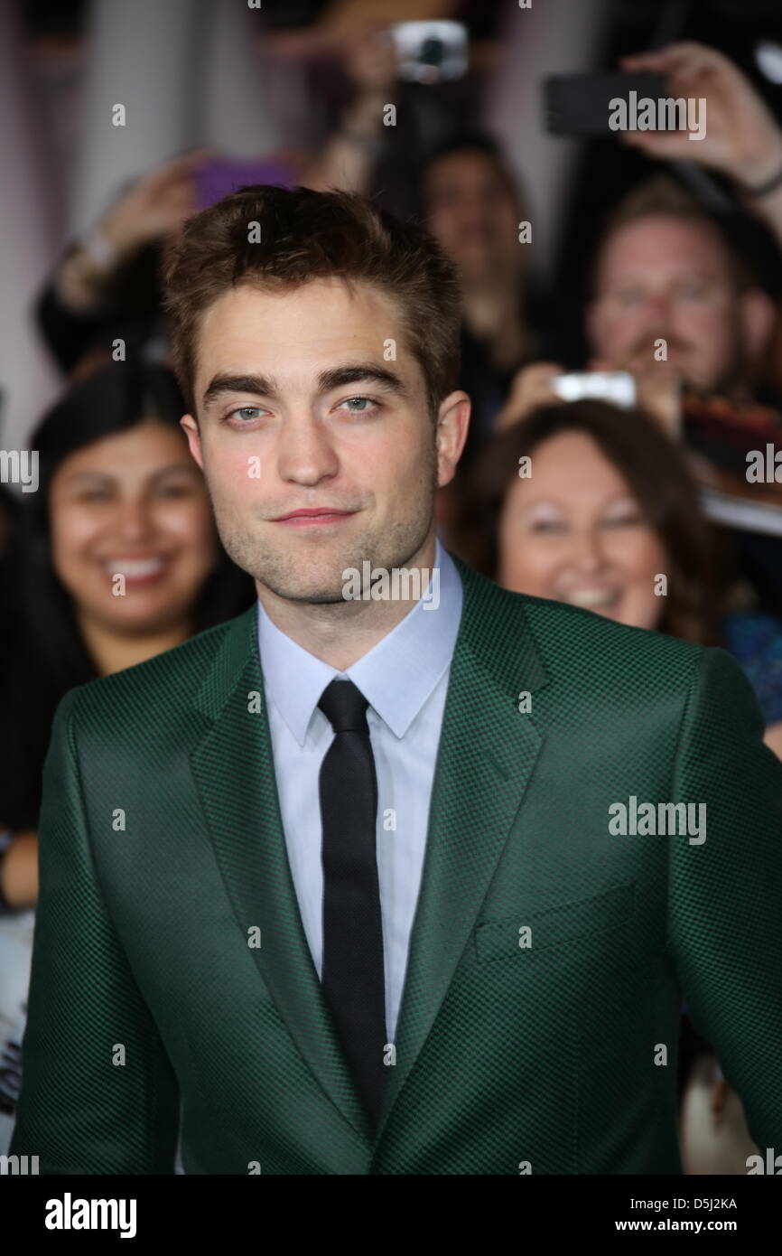 Actor Robert Pattinson arrives at the world premiere of "The Twilight ...