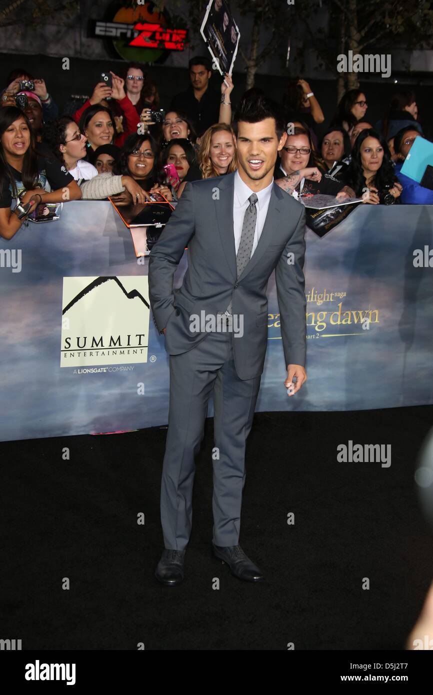 Actor Tyler Lautner arrives at the world premiere of "The Twilight Saga ...