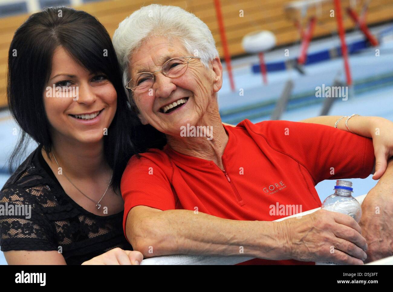 86-year-old Johanna Quaas, the world's oldest gymnast of the world, is ...