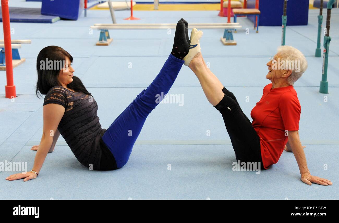 86-year-old Johanna Quaas, the world's oldest gymnast of the world, is ...