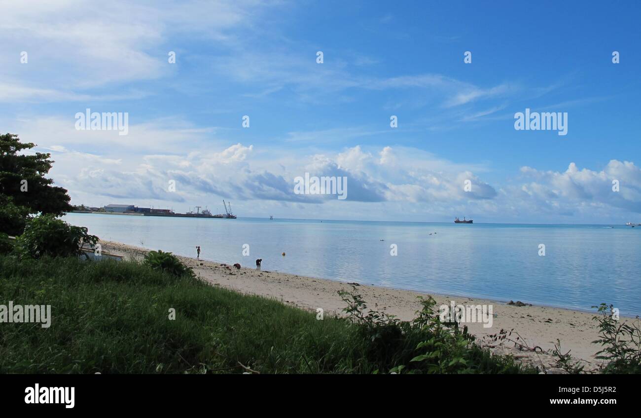 Tarawa beach hi-res stock photography and images - Alamy