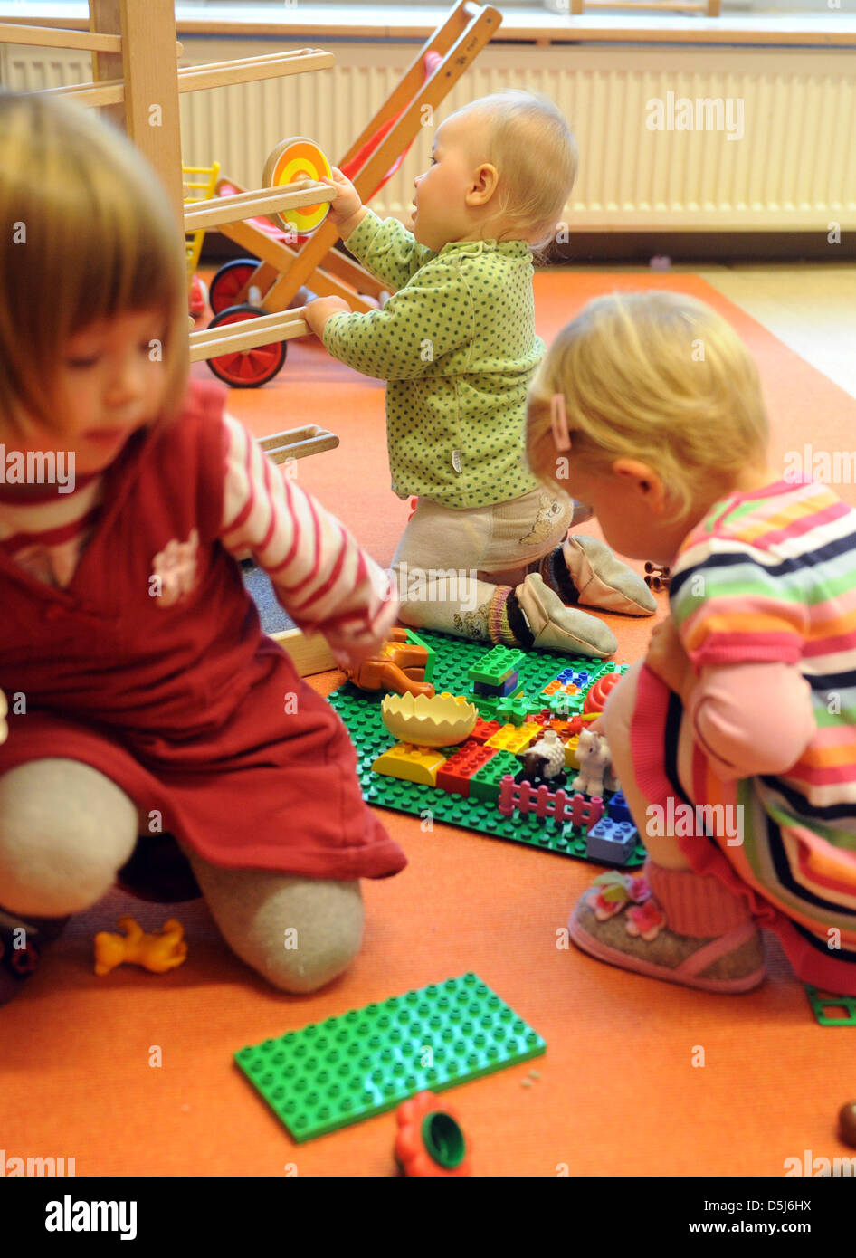 Company daycare center hi-res stock photography and images - Alamy
