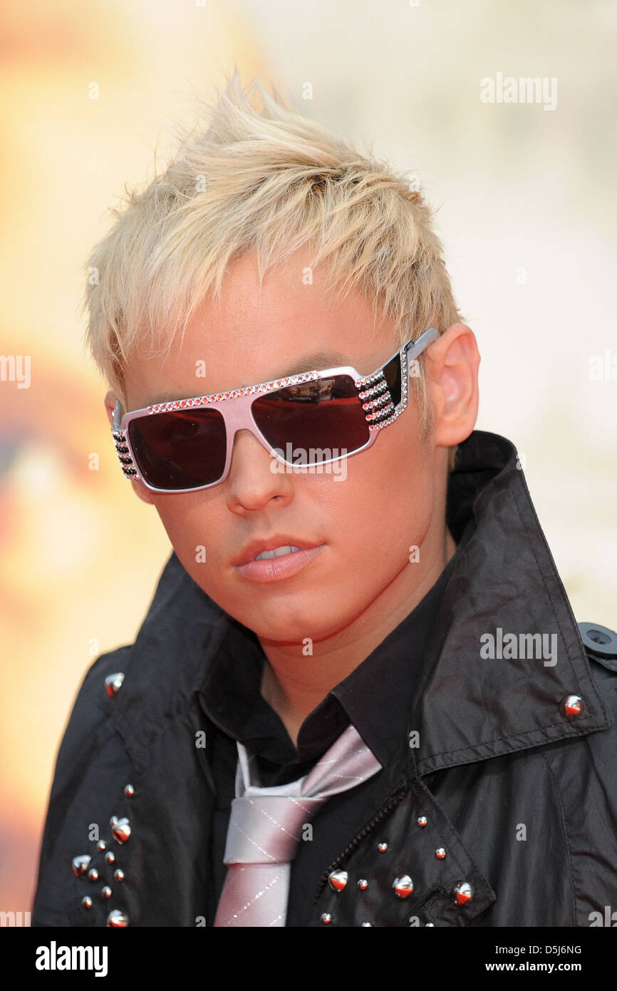 Drew Ryan Scott from the band Varsity Fanclub the German premiere of ...