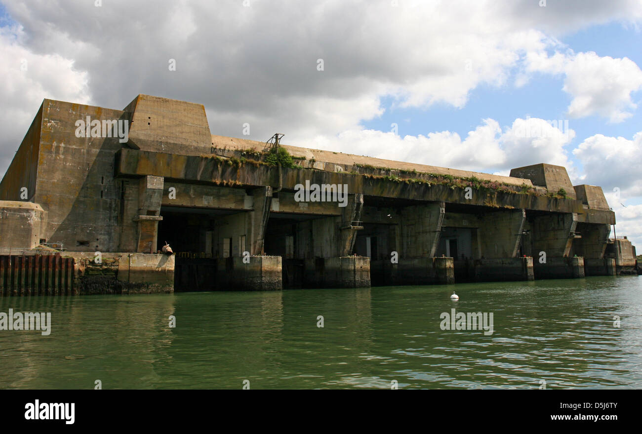 Keroman submarine base hi-res stock photography and images - Alamy